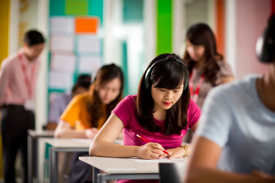 IELTS là gì? Cấu trúc đề, cách tính điểm và những điều cần biết